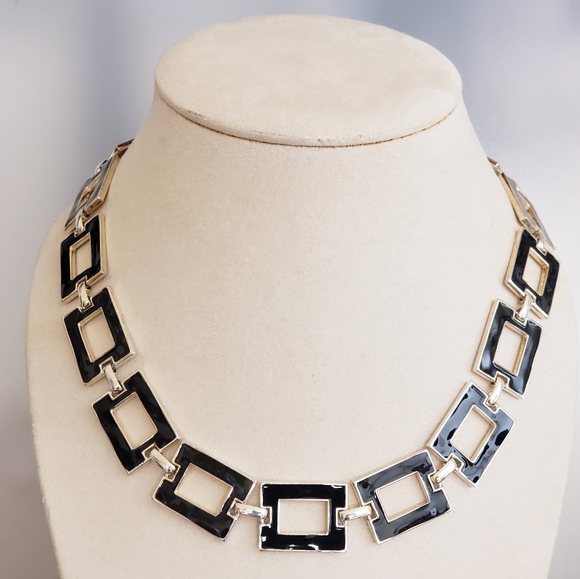 Jewelry | New Beautiful Rectangle Black And Silver Open Link Necklace ...